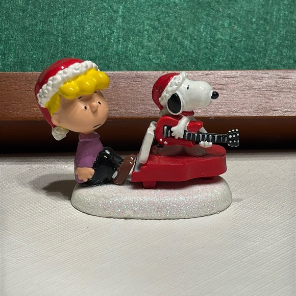 Peanuts | Holiday | Peanuts Christmas Village Dept 56 Schroeder Snoopys ...